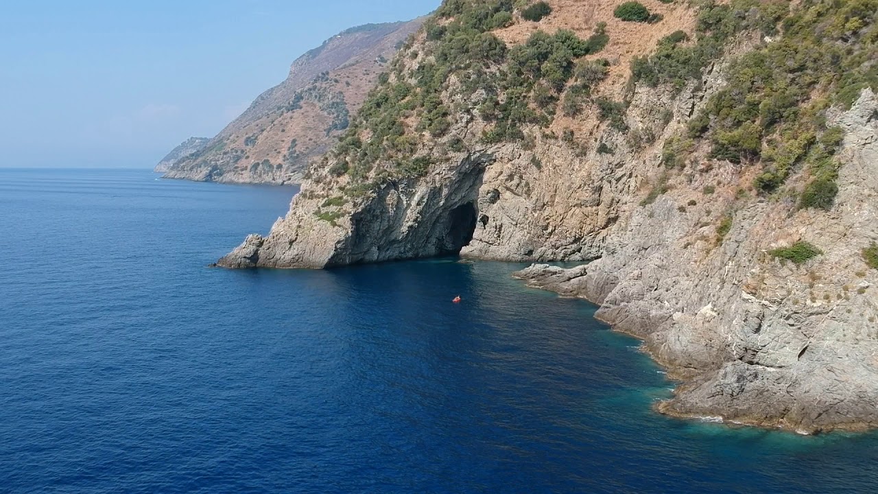 Vacanze in Calabria Grotta di Cala Janculla - Drone Dji Spark - YouTube