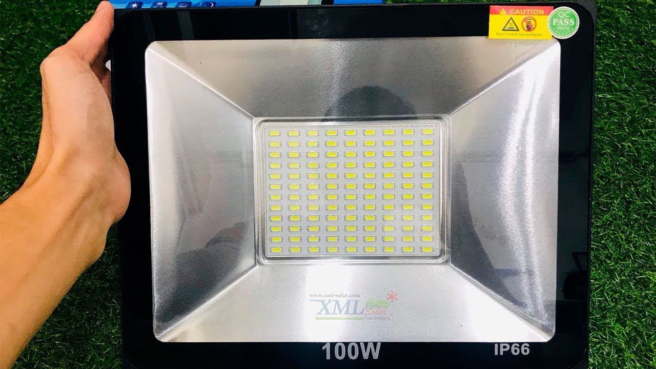 MODI LED SPORT LIGHT 100W (เเสง : ขาว) - YouTube