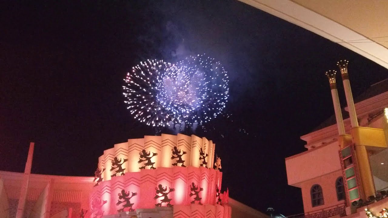 Disney Mickey Mouse wonderful fireworks 🎇 - YouTube