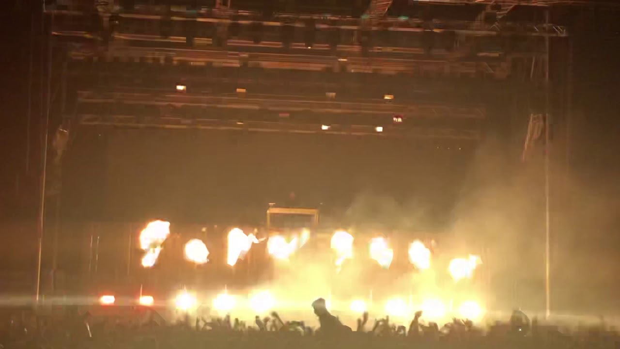 DJ SNAKE PROPAGANDA (GAROROCK 2019) - YouTube