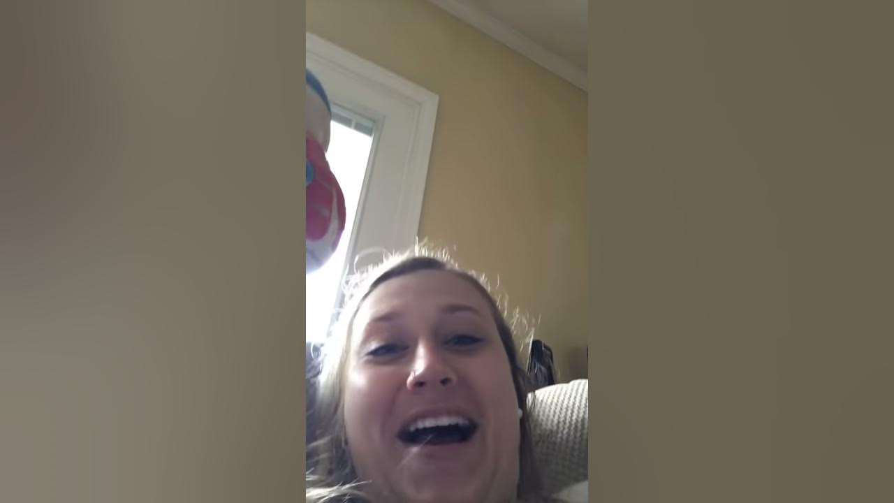 Girl Had Incredibly Loud And Weird Stomach Growl Youtube
