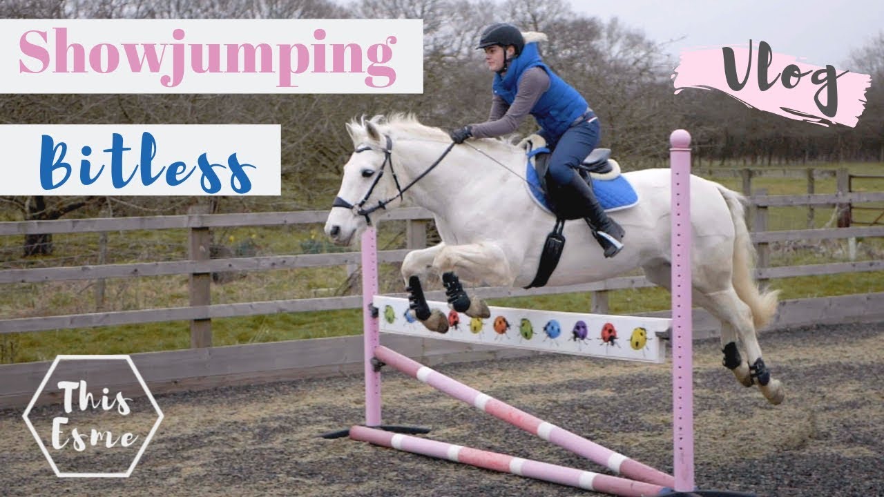 Vlog | Showjumping Bitless | This Esme - YouTube