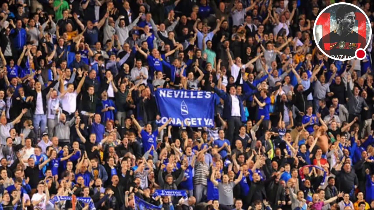 Funny football chants - YouTube