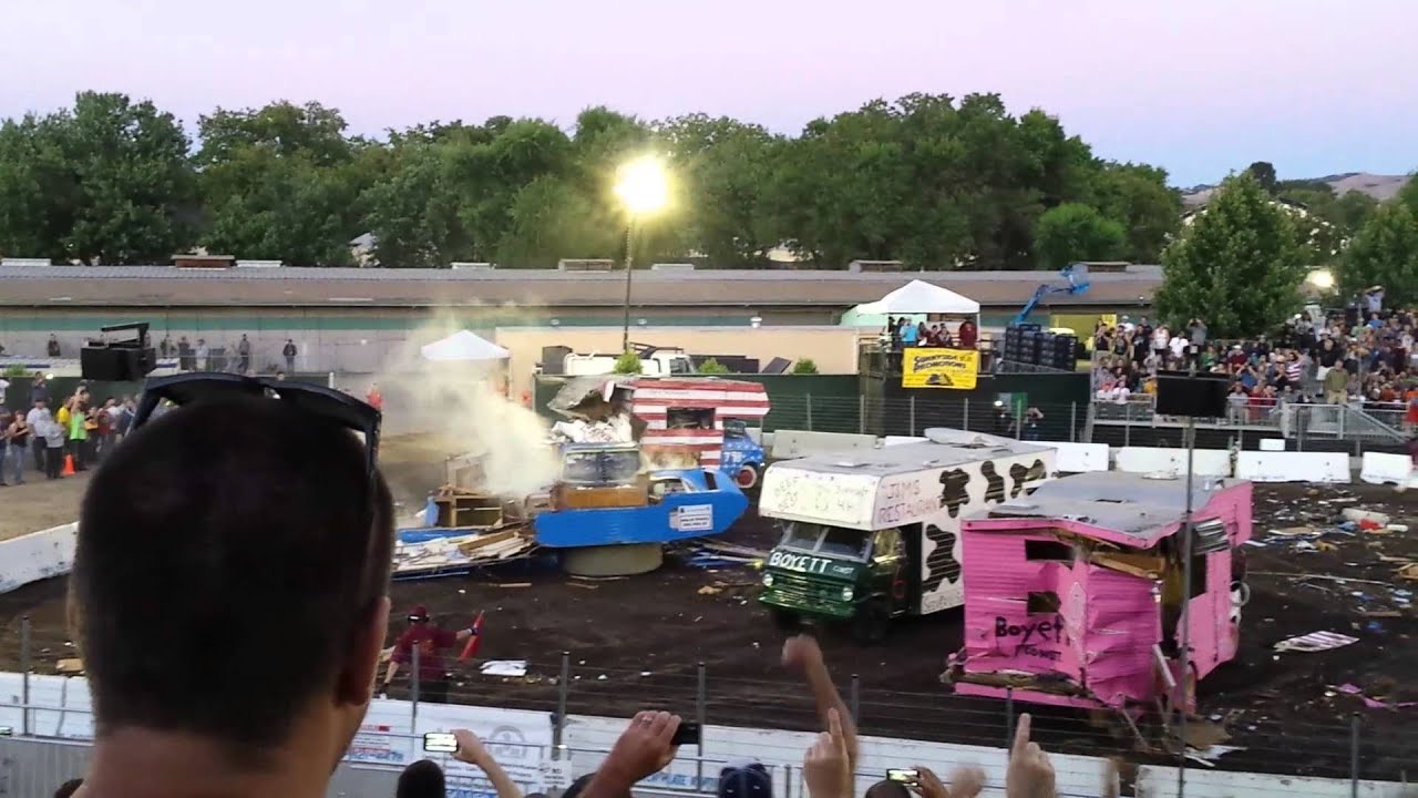 Pleasanton RV demolition derby - YouTube