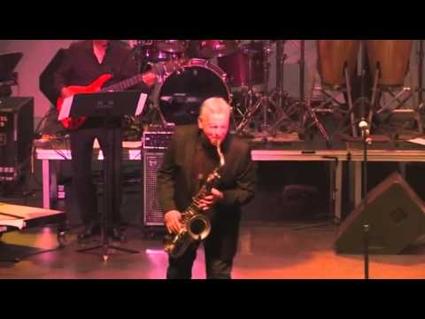 Deric Dyer Live at the City Hall Jazz Festival Hamilton, Bermuda - YouTube