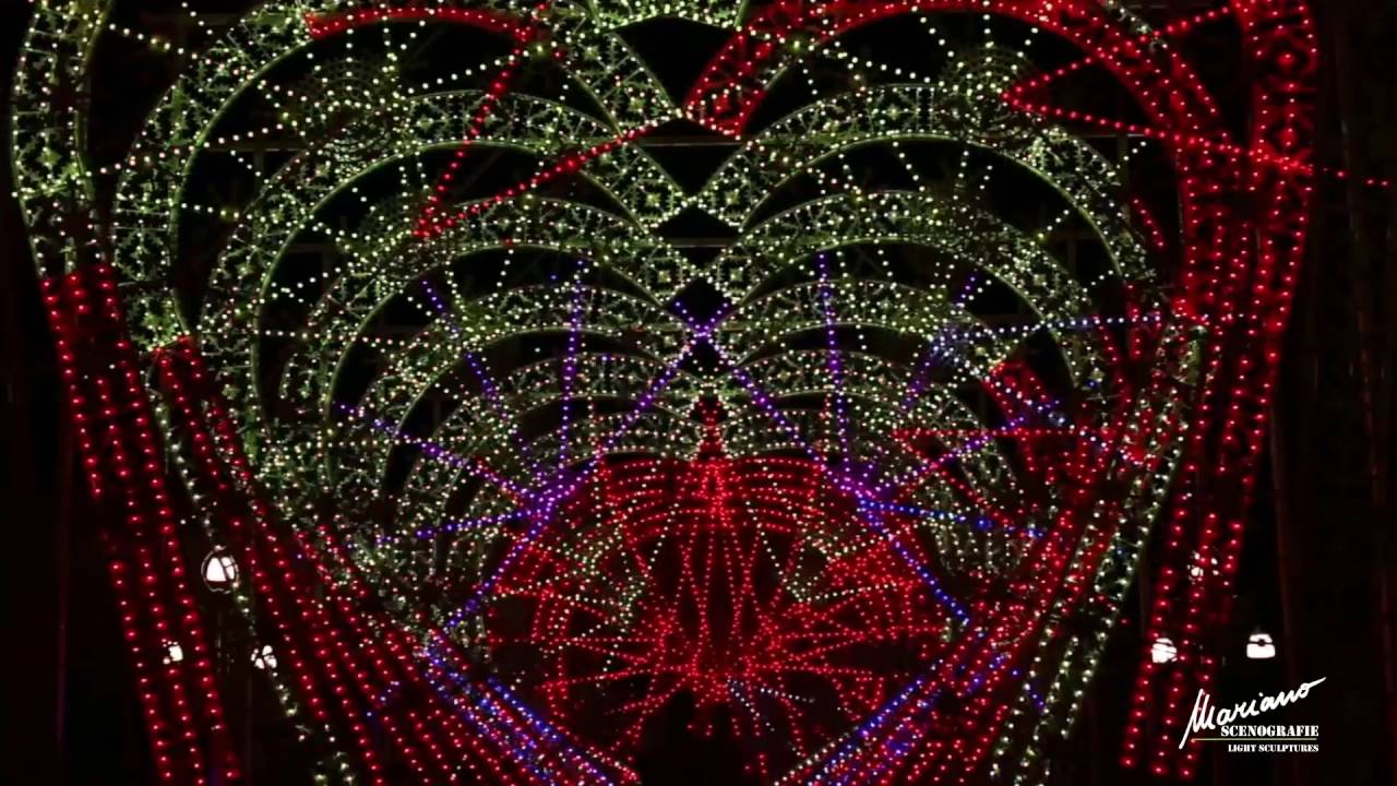 Amazing Musical Light Sculpture using Minleon Lighting - YouTube