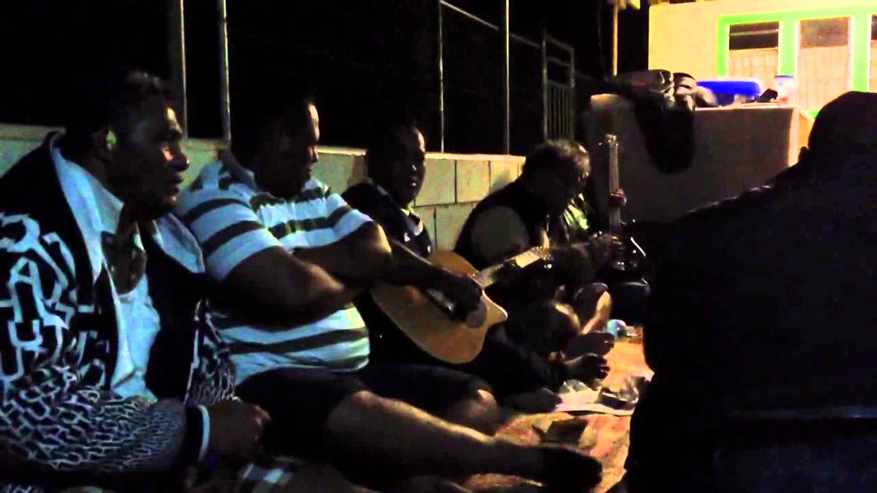 Solo ae Losehina 'o Kahala (Tokomololo 2013) - YouTube