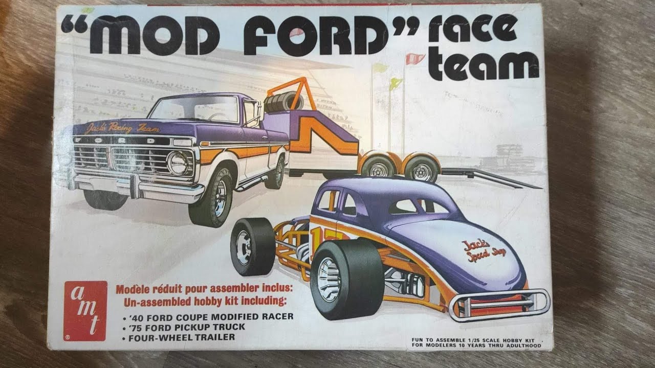 Mod Ford race team from AMT. - YouTube