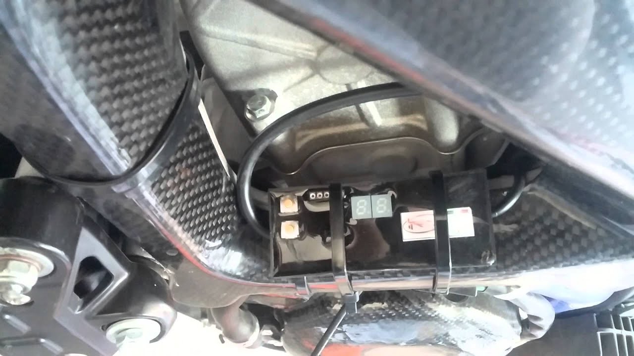 Irc quickshifter rsv4 aprc - YouTube
