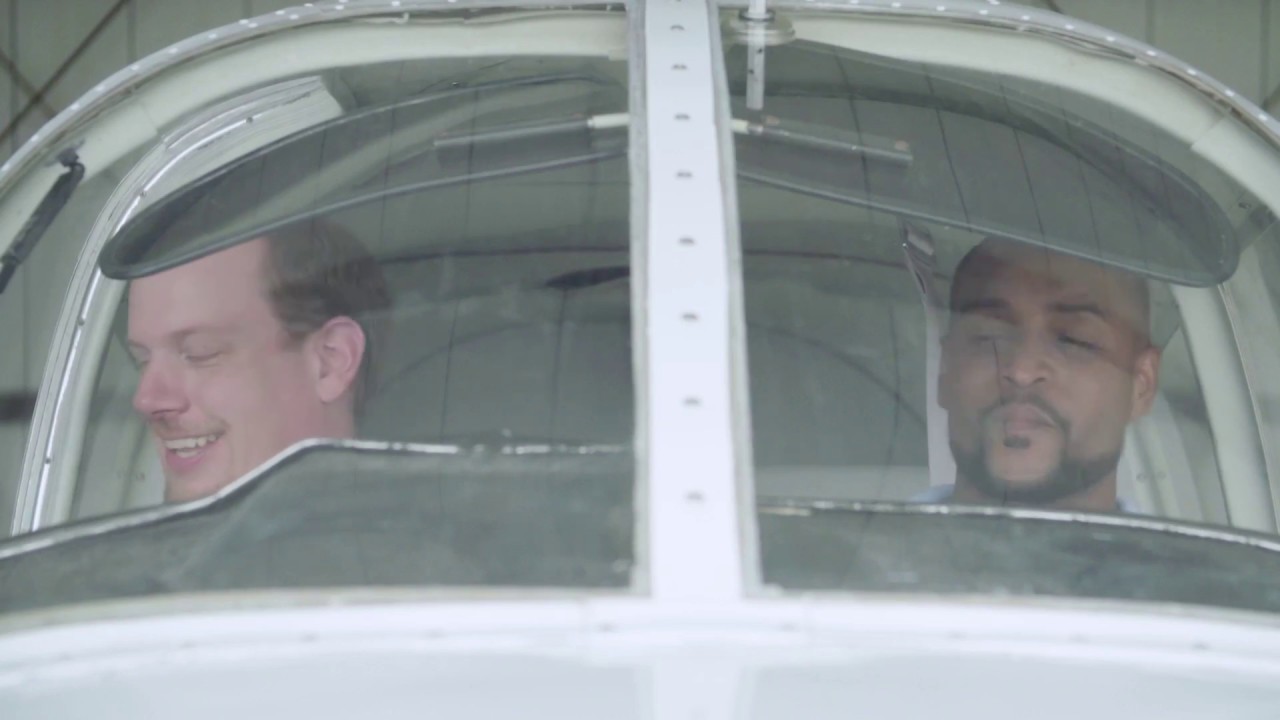 ADS-B in Action - Equipping with ADS-B Out - YouTube