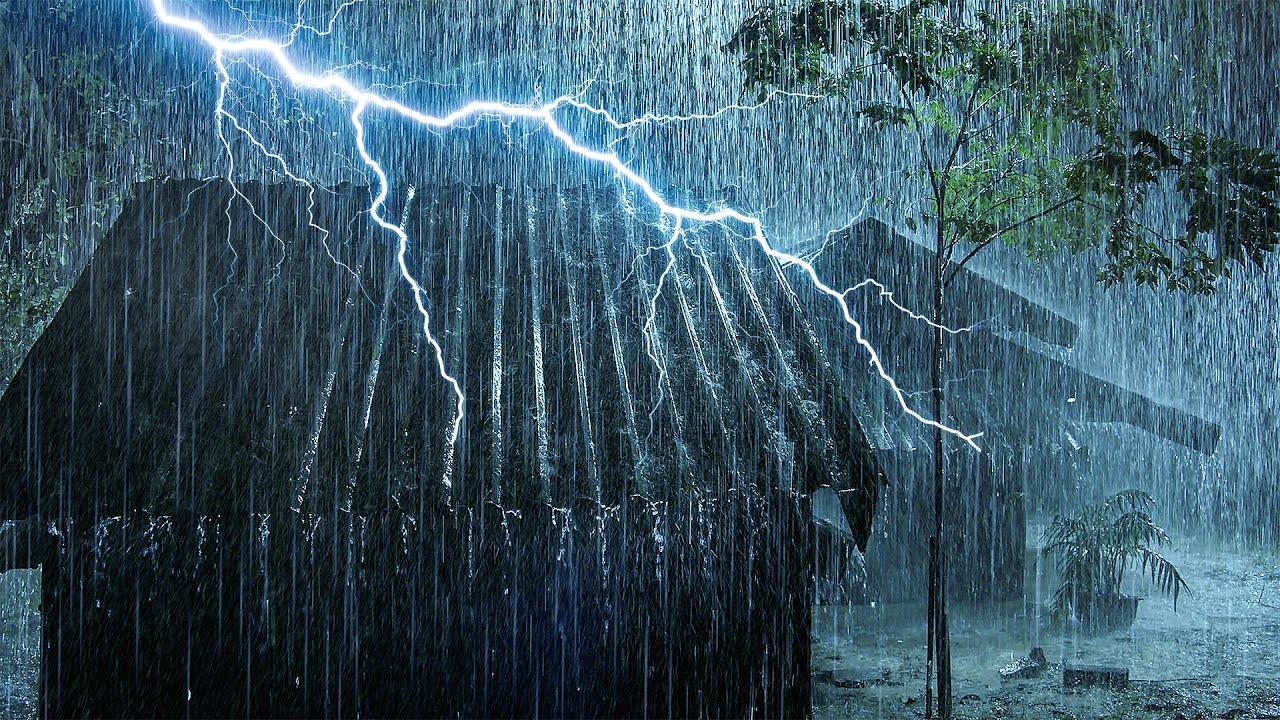 Gentle Thunder, Heavy Rain & Lightning Sounds at Night for Deep Sleep ...