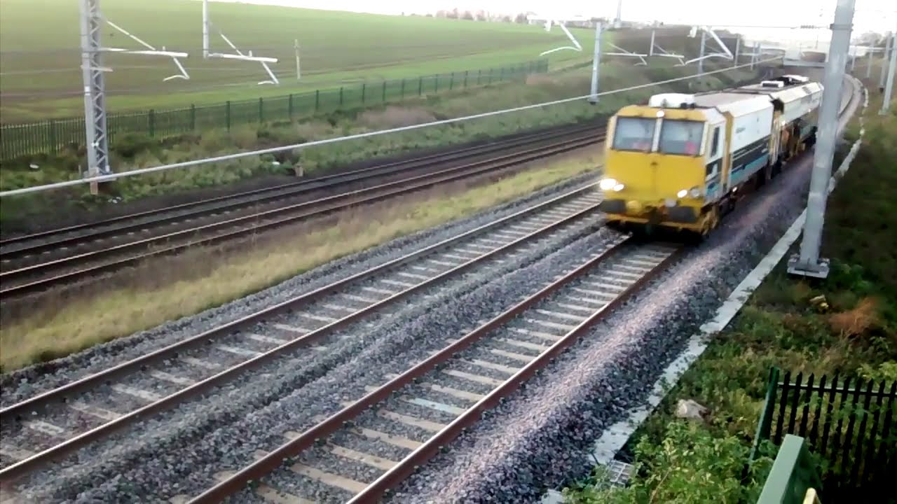 VolkerRail Tamper Train Purple EMR Intercity Meridian MML, Near ...