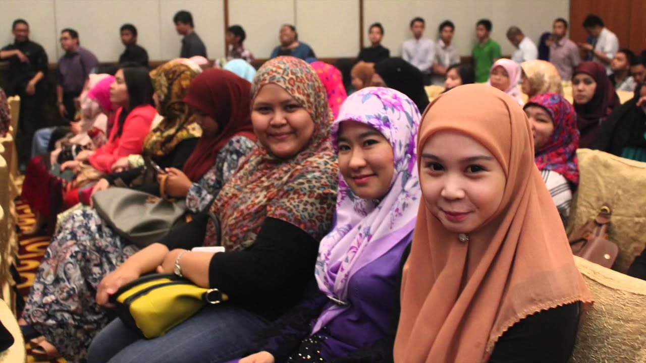 Micronet Graduation Ceremony 2014 - Rehearsal and Graduates ...