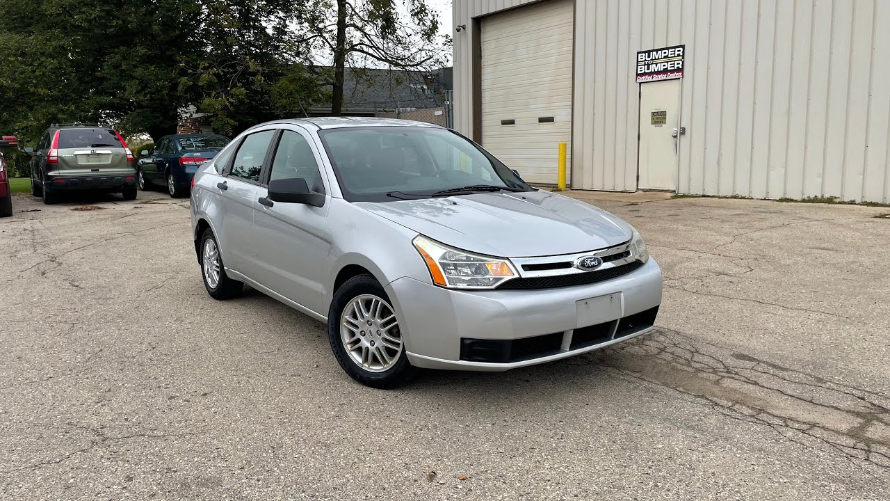 2011 Ford Focus SE (walkthrough) - YouTube