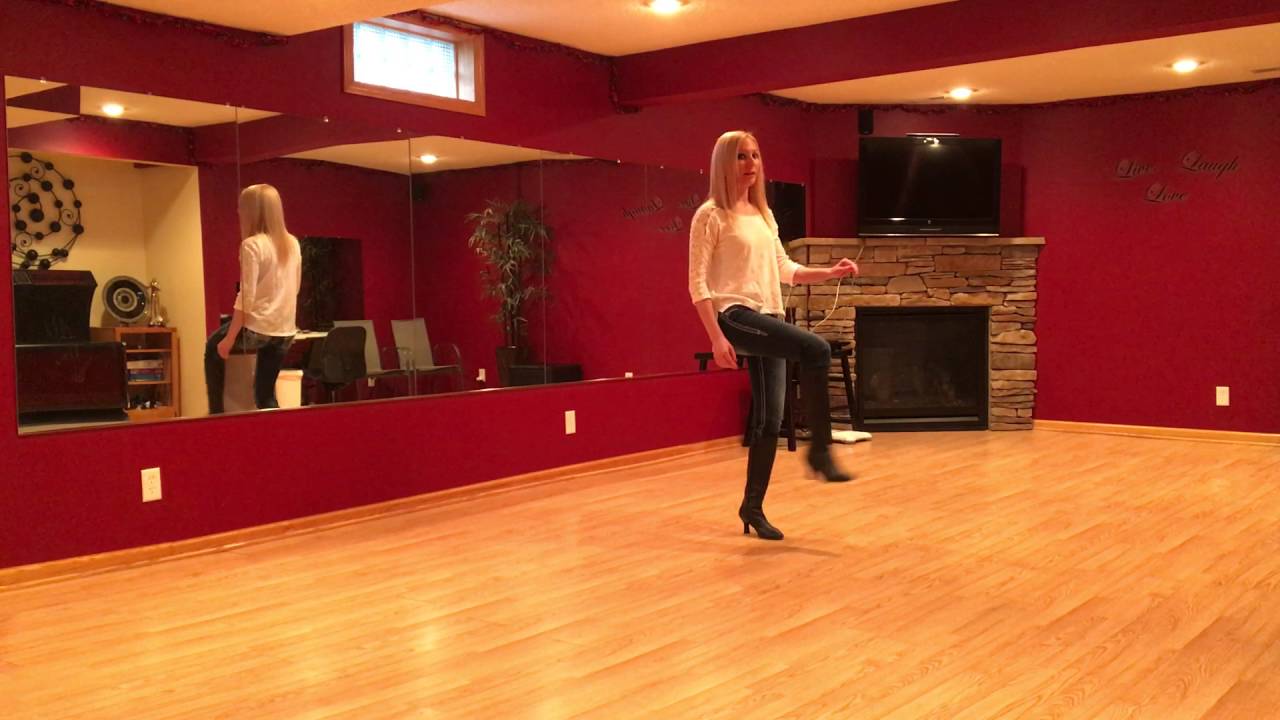 Line Dance: The Charleston - YouTube