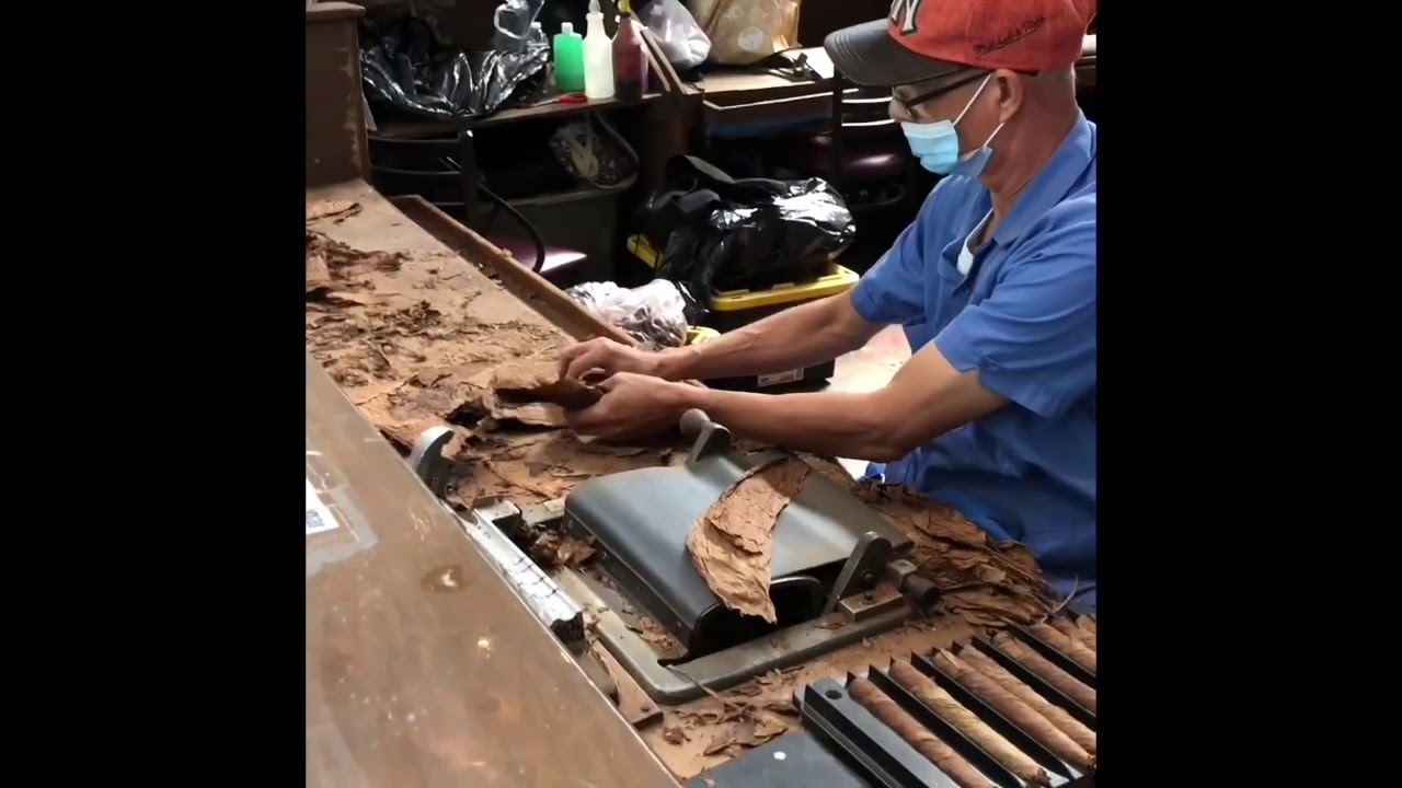 How It’s Made Cigar - YouTube