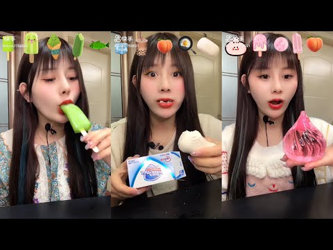 ASMR EATING EMOJIS ICE CREAM ( amazing crunchy sounds ) Emojilerle Çıtırtılı Dondurma Yeme Mukbang