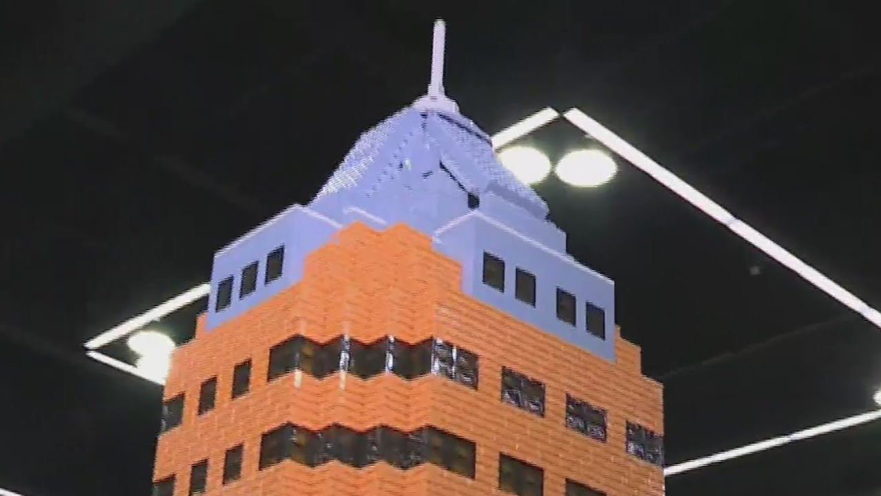 Bricks Cascade back at the Oregon Convention Center - YouTube