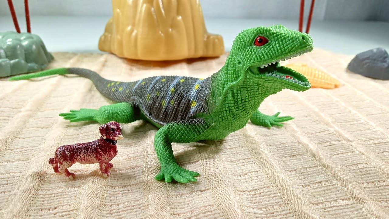 Unboxin Doxin - Dolgen Monitor Lizard Toy - YouTube