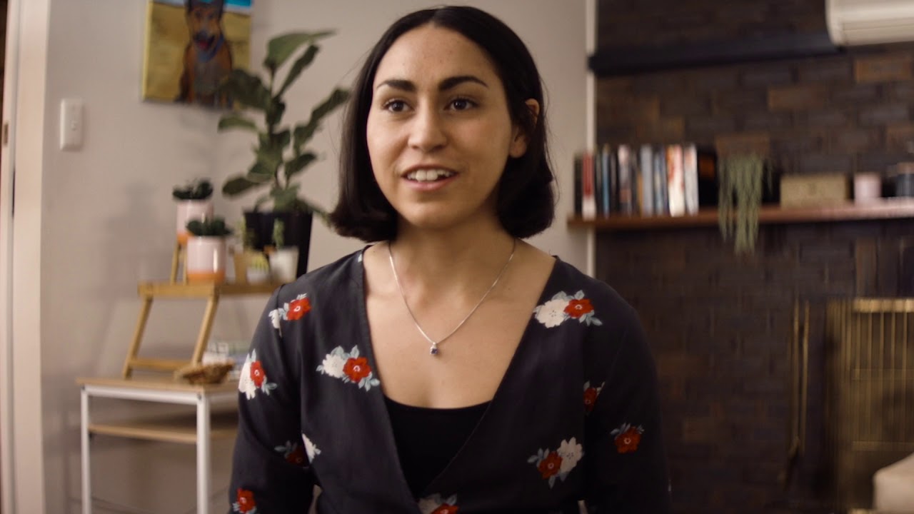 Beth's pathway to uni through an enabling program #YoumakeCDU - YouTube