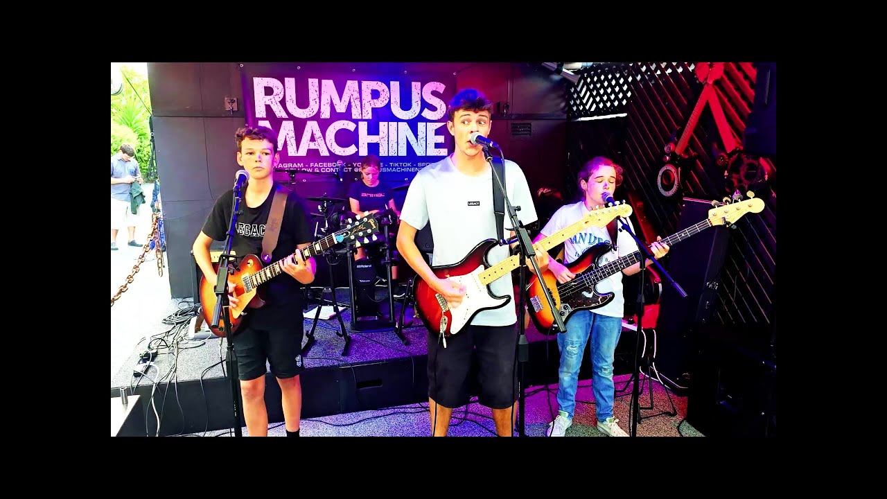 Rumpus Machine perform 'Johnny B. Goode' by Chuck Berry - YouTube