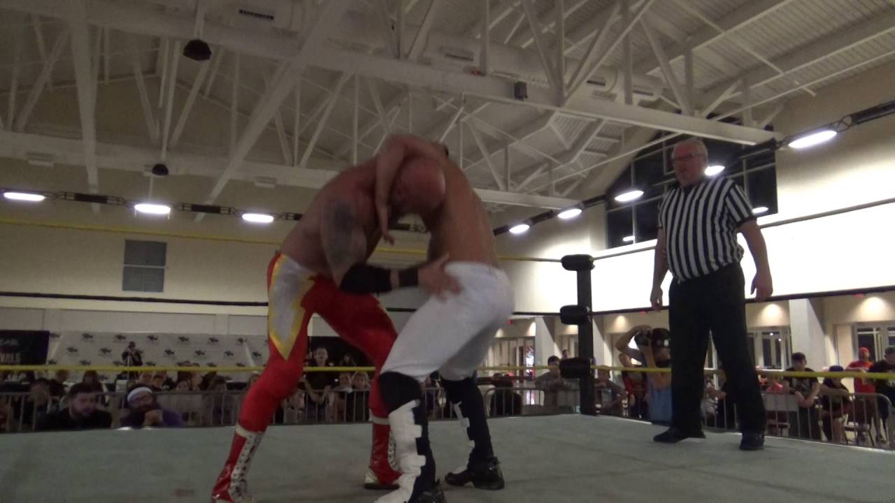 Wild Thing vs Mustang Mike - YouTube