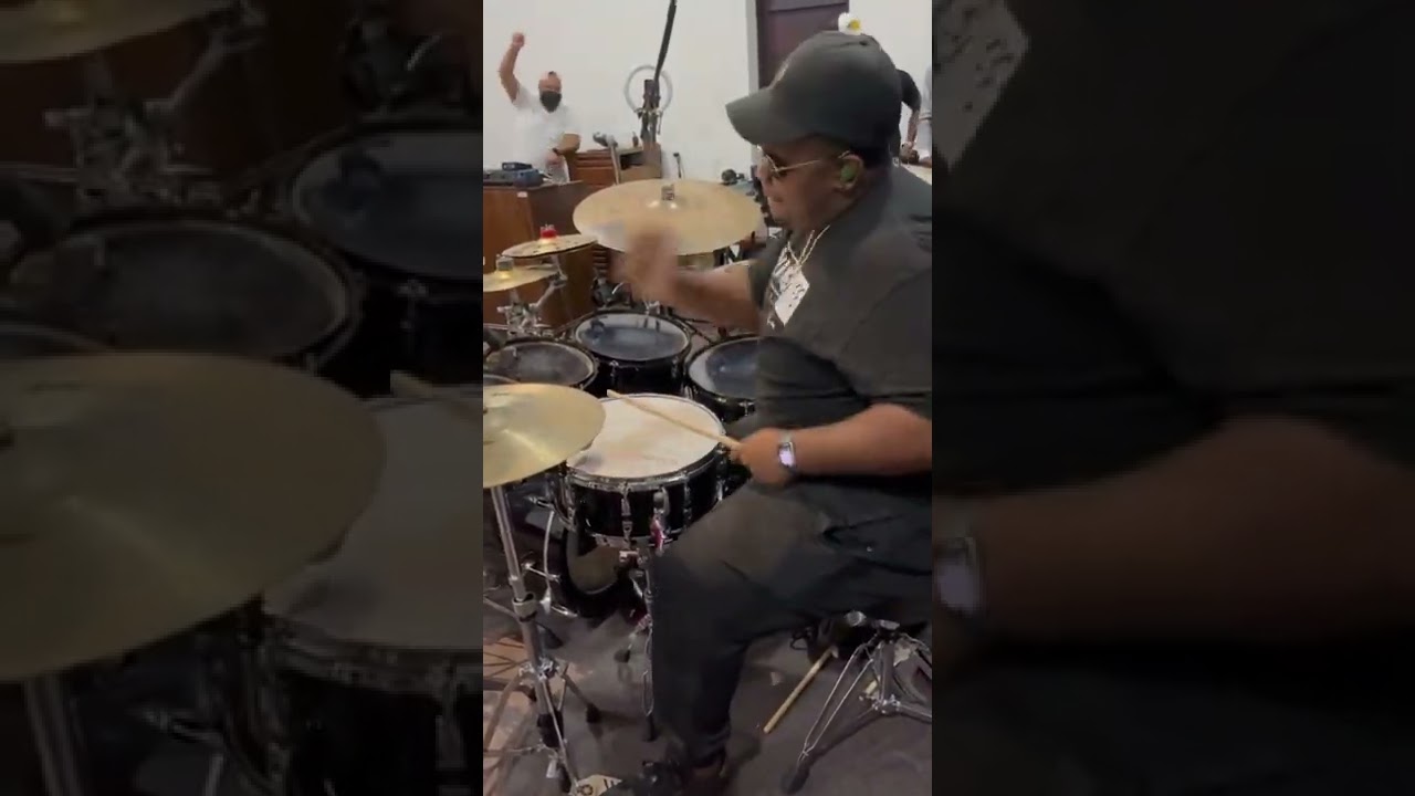 Ej Fanning On Drums (USE HEADPHONES ) ️🥁🔥 Chords - Chordify