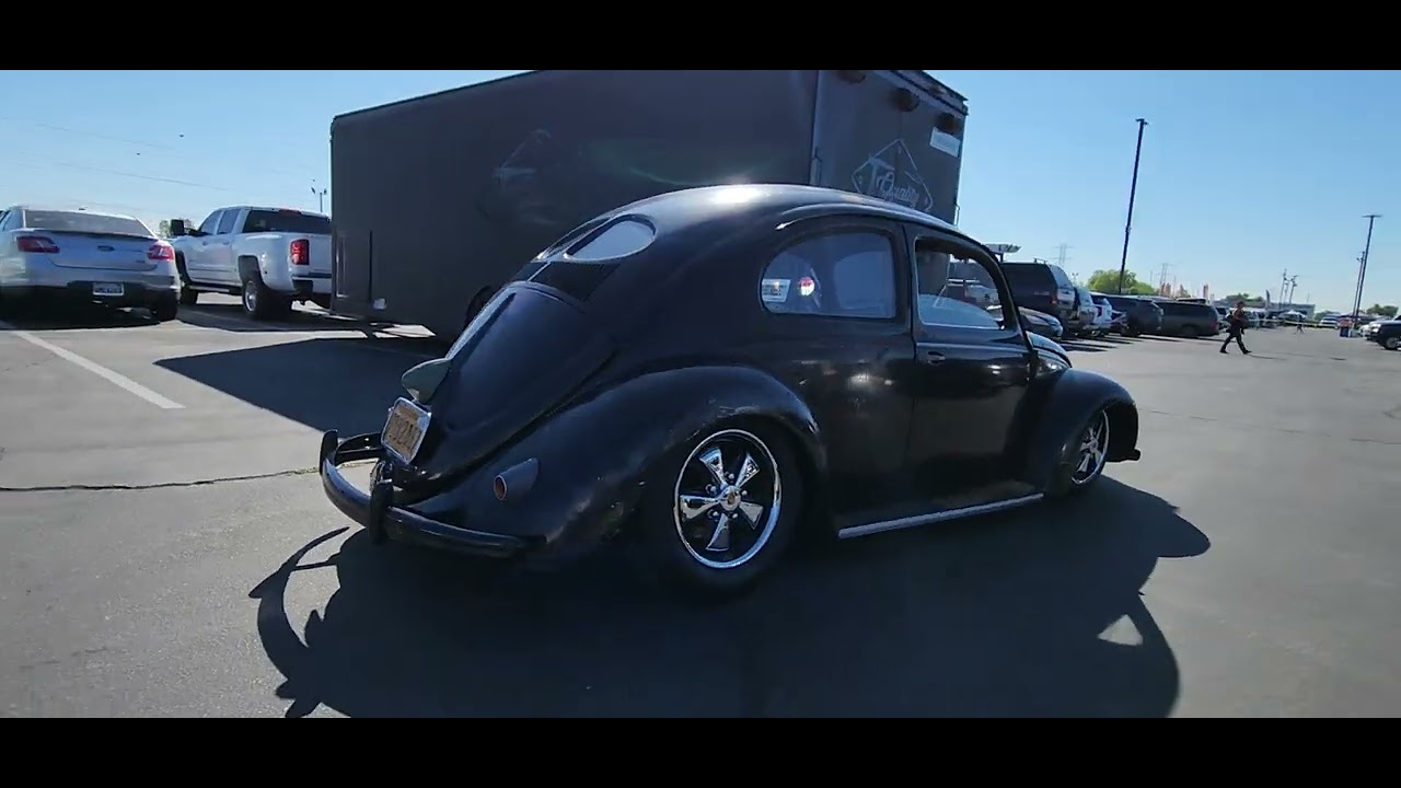 Split window bug slammed on fuchs. - YouTube