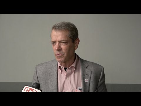 Governor candidate Jim Pillen visits Kimball - YouTube