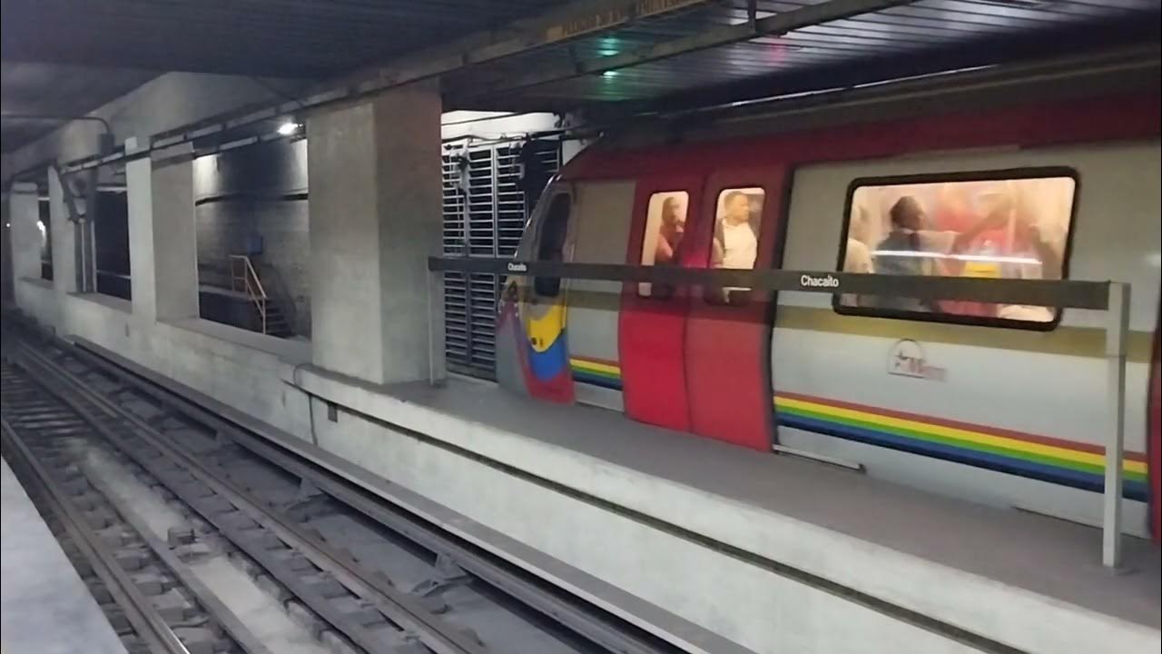 Metro De Caracas Linea 1 CAF S6 Entrando En Chacaíto en Ambas Direcciónes - YouTube