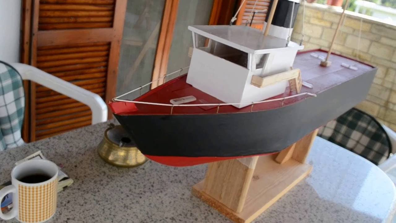 Homemade rc boat without plans - YouTube