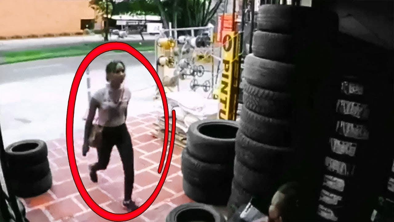 20 Impressive Situations Caught on CCTV Camera - YouTube