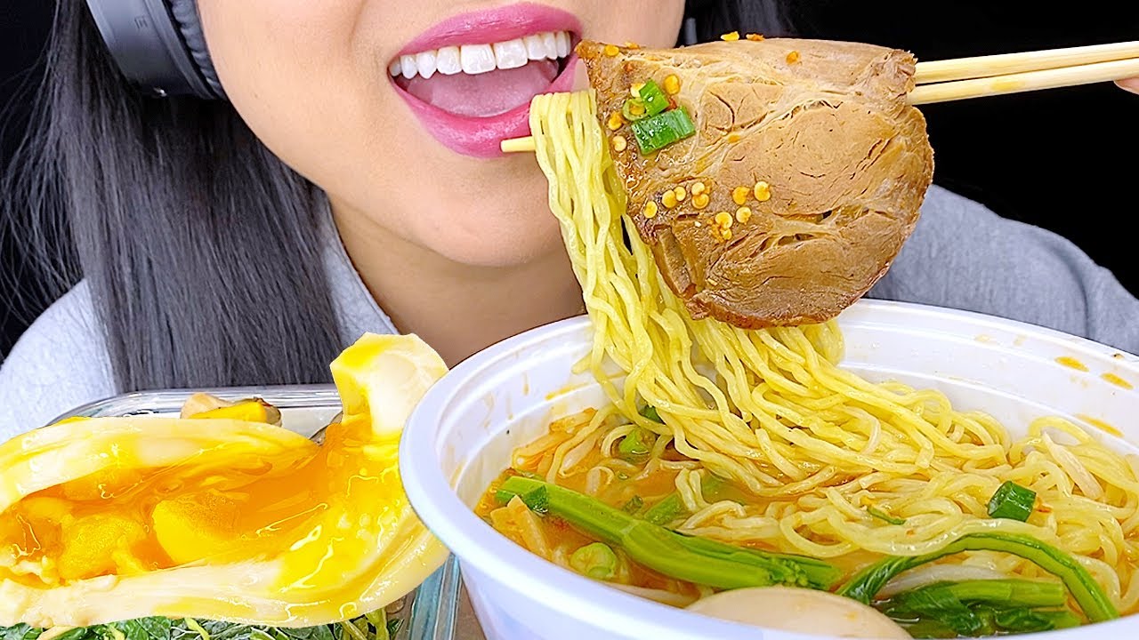 ASMR SPICY RAMEN NOODLES (ASMR Mouth Sounds) Noodle Slurping Eating ...