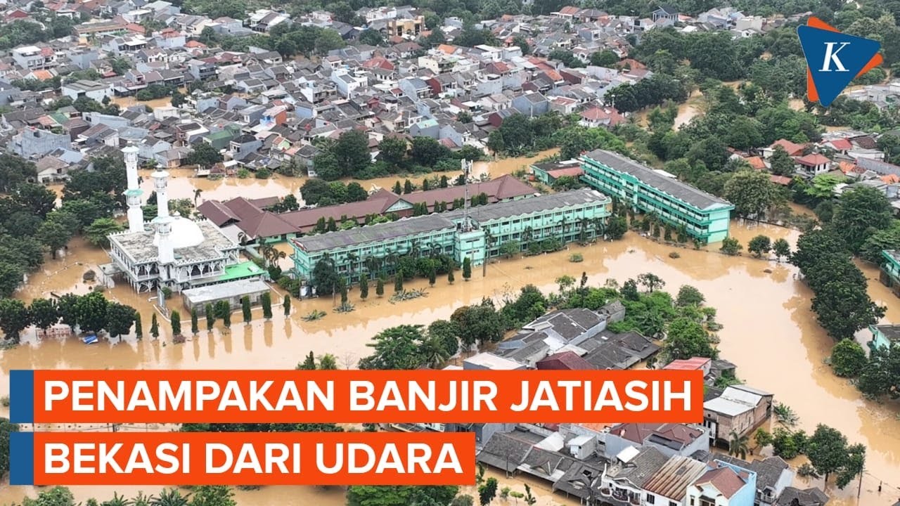 Penampakan Udara Banjir Jatiasih Bekasi dan Proses Evakuasi Warga - YouTube