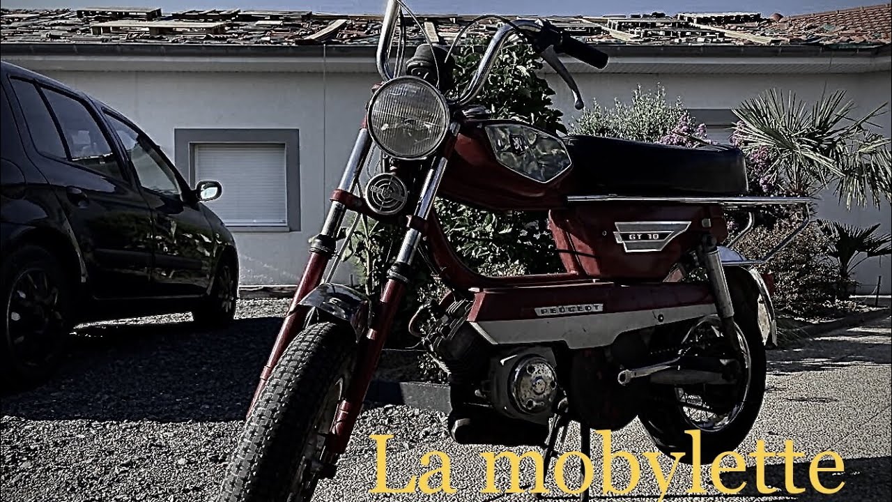 La Mobylette - Les Couses (court métrage) - YouTube