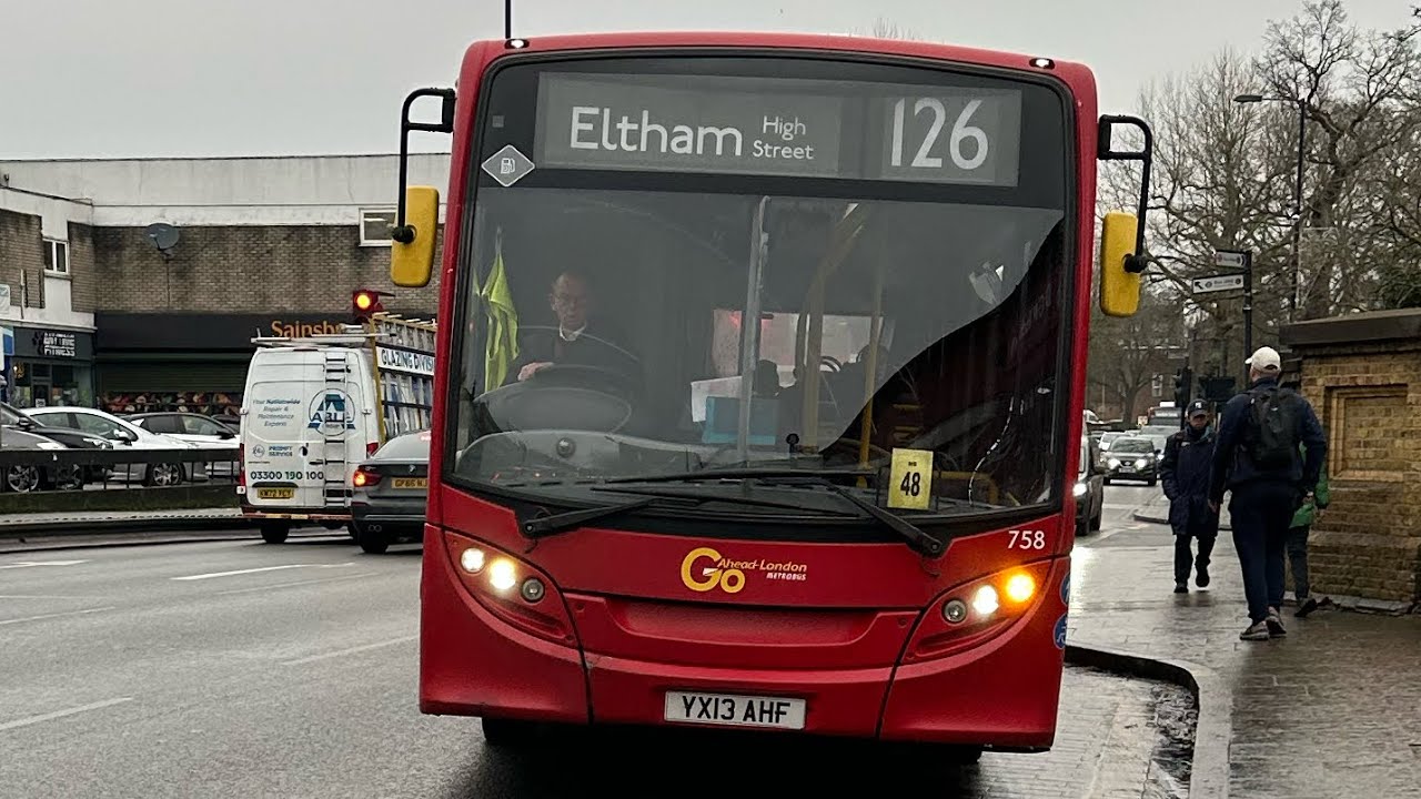 *Decent E200*YX13 AHF Go Ahead London 2013Reg ADL Enviro200 - YouTube