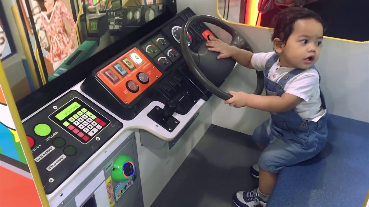 Baby Driving A Bus - Teach Your Kids To Drive A Bus - YouTube