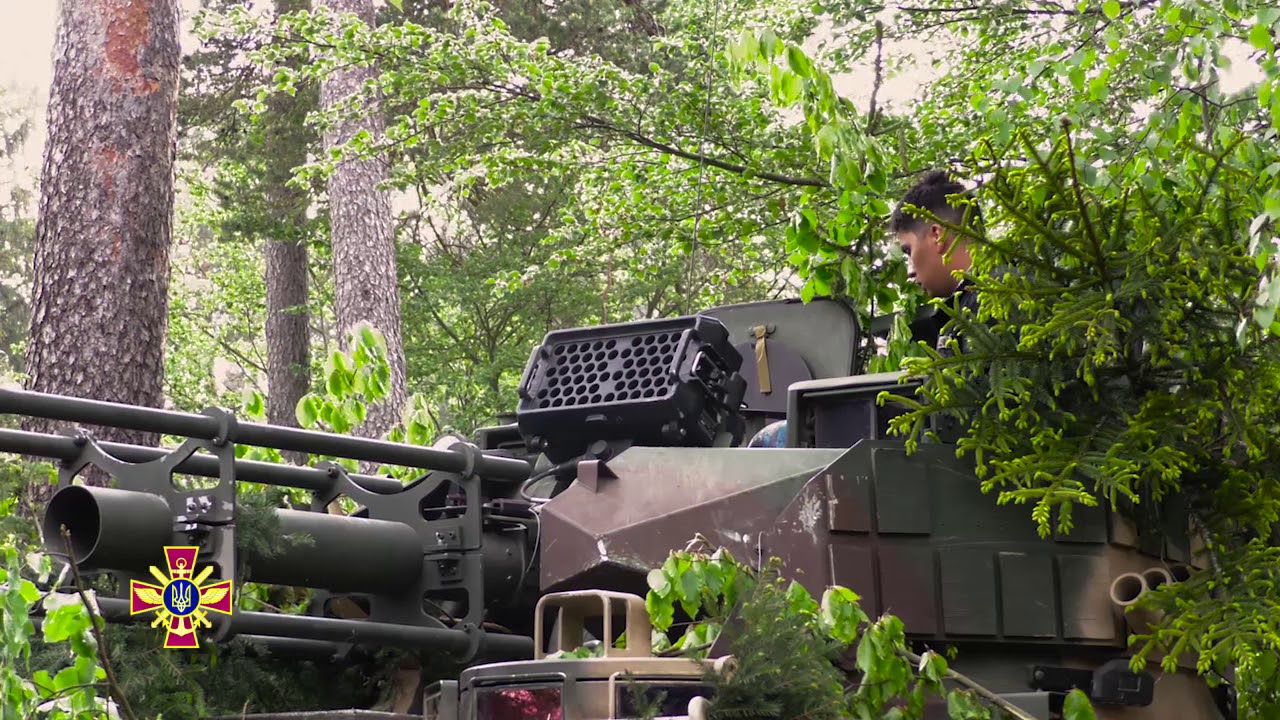 Combined Resolve X: Дії в обороні - YouTube