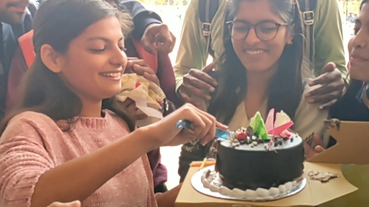 My 1st year in DU || DEEN DAYAL UPADHYAYA COLLEGE || DDUC || DELHI ...