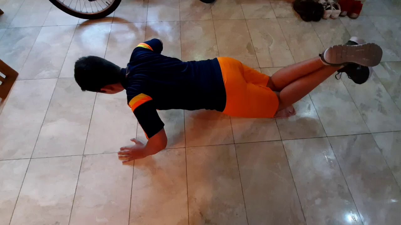 flexion y extension de codos - YouTube
