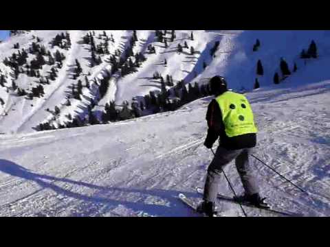 Blind skier on holiday in Austria - YouTube