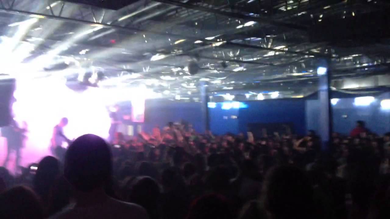 Asking Alexandria The Final Episode live Upstate Concert Ha - YouTube