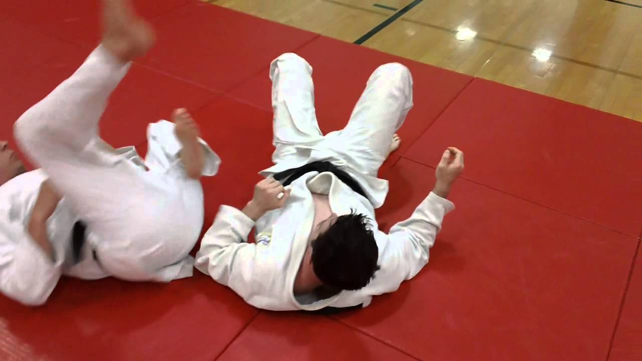 Rolling Straight Leglock from Sambo - YouTube