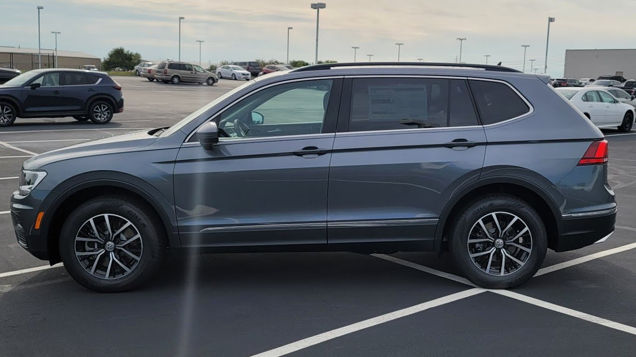 2021 VW Tiguan 2.0T SE FWD w/ Panoramic sunroof and 3rd row seat - YouTube