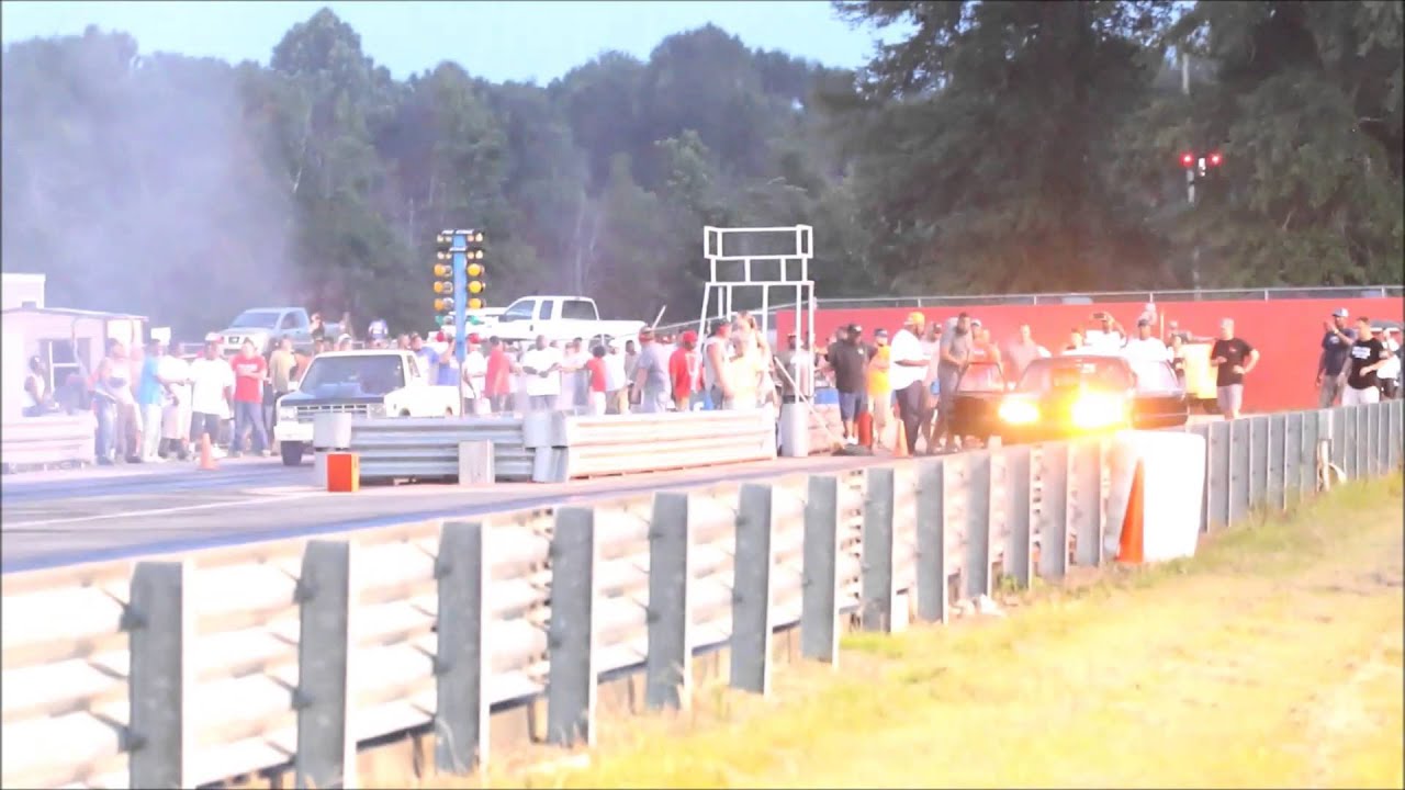 Few Races from the 4th Annual Doomsday Race - YouTube