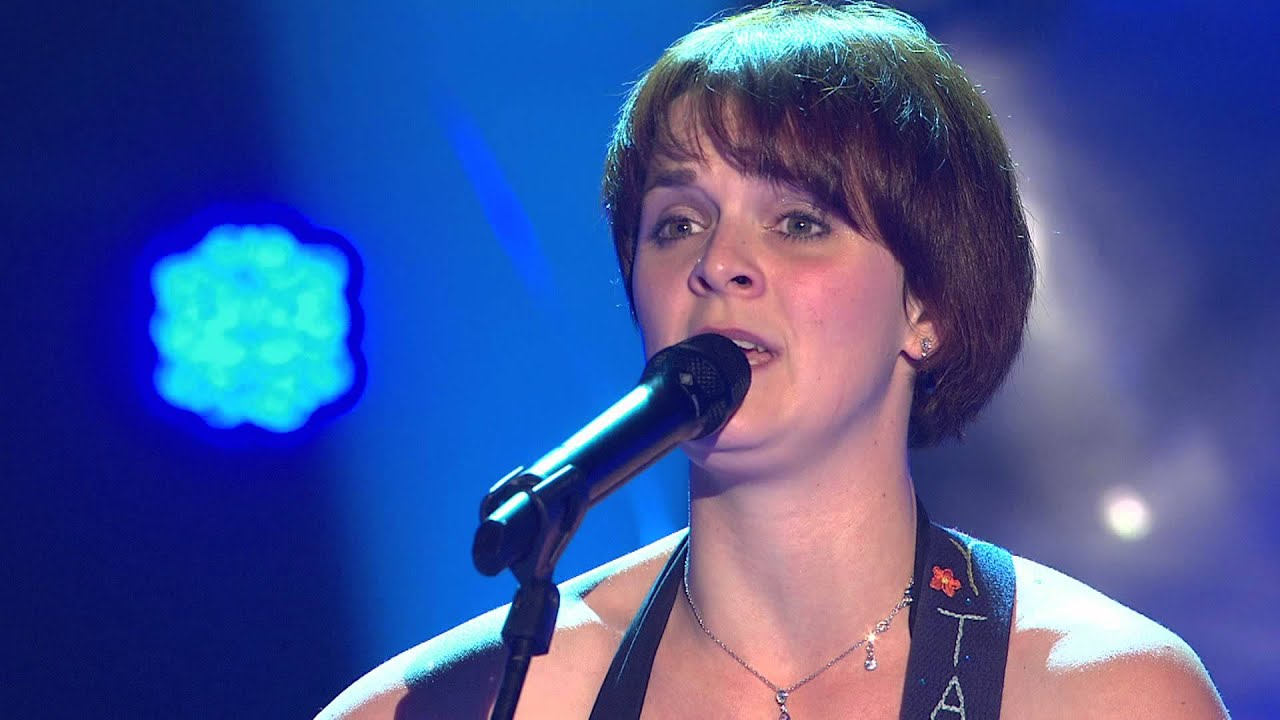 Tabea Anderfuhren - The River - Blind Audition - The Voice of Switzerland 2013 - YouTube