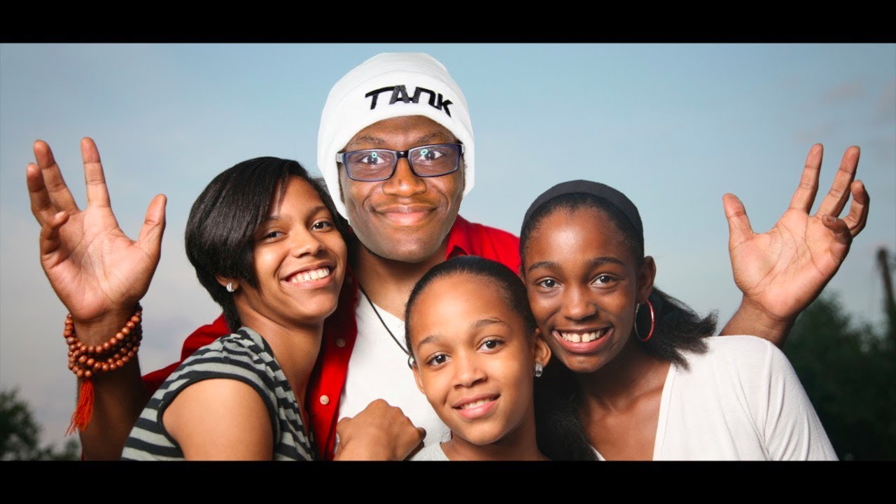 DEJI FINALLY ANNOUNCES HIS FAMILY (ComedyShortsGamer) - YouTube