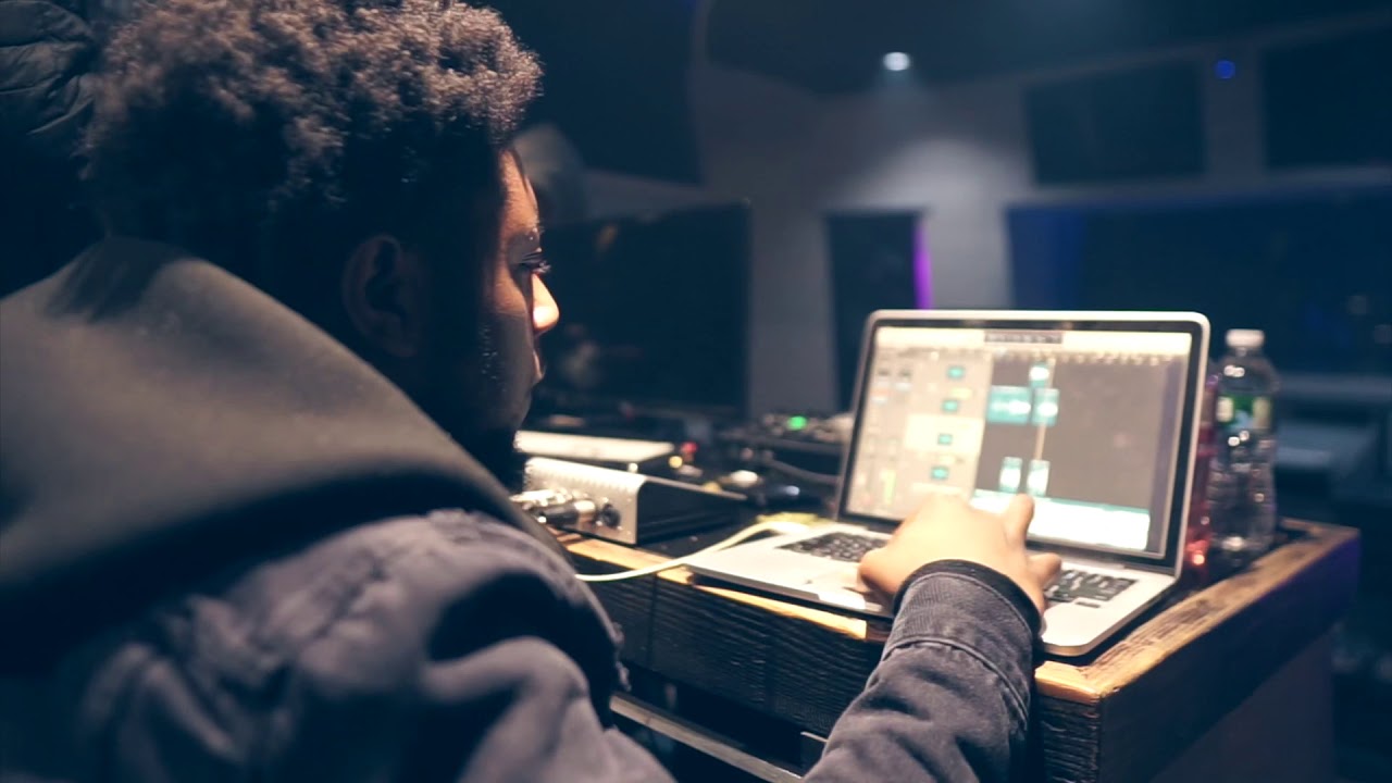 Relly Brazy x Khoppa K4RLiTO - Shaq & Kobe (Official Video) Shot By ...