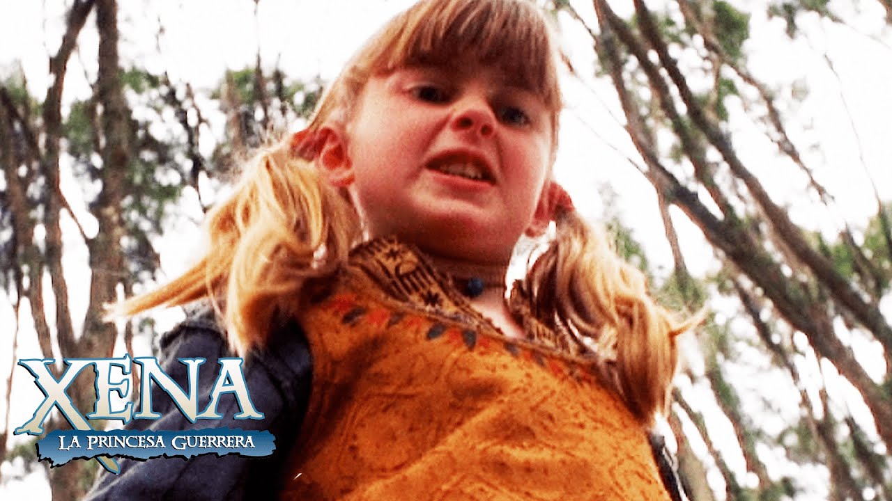 ¡Xena hace de Dafne una peligrosa adversaria! | Xena: La Princesa ...