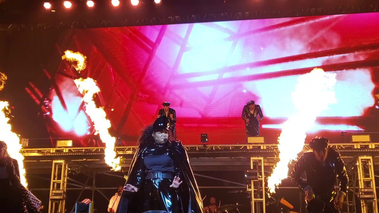 THE KNOWLEDGE clip Janet Hawaii Nov 2019 show 3 - YouTube